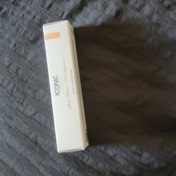 ICONIC London | Makeup | Iconic London Sheer Blush Rose Riot | Poshmark